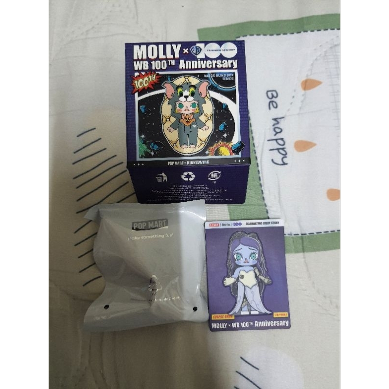 Magnet Molly WB 100th anniversary badge Corset bride-Magnet Box Check ...