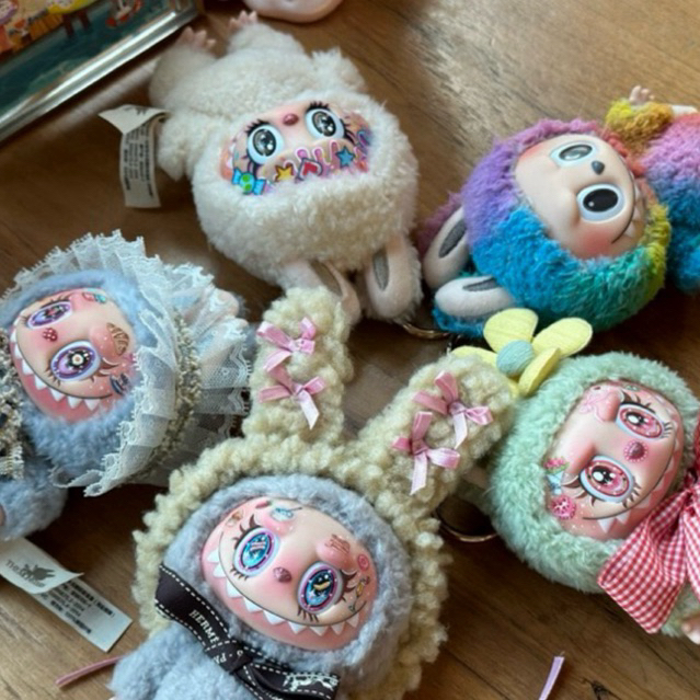 Labubu custom Design By Happy berry!! | Shopee Singapore