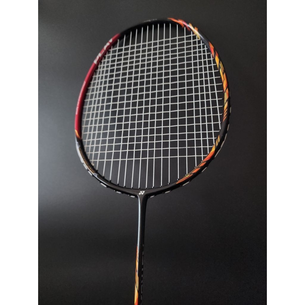 Yonex Astrox 99 play Used Badminton Racket | Shopee Singapore