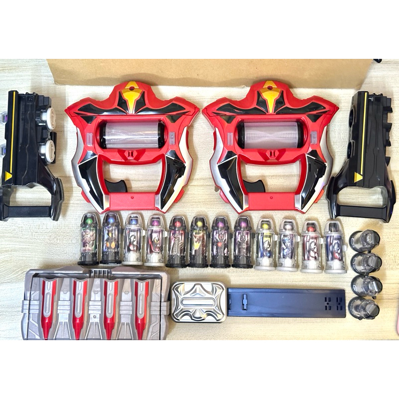 DX Geed Riser-Ultraman Transformable Device With 8 Capsules 2nd Hand (Ultraman Geed) | Shopee ...
