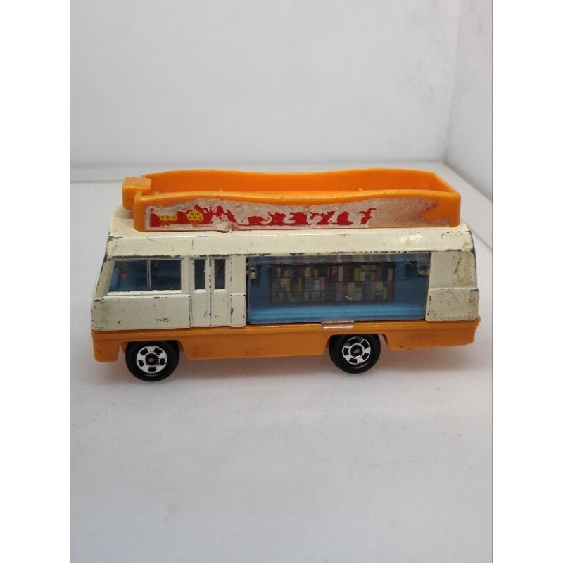 Tomica ISUZU Journey Q Diecast Model Car made in Japan | Shopee Singapore