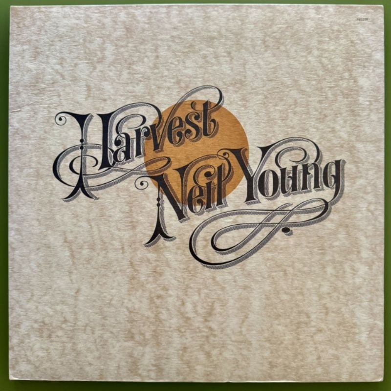 Vinyl Record Neil Young Lp-Harvest (Used NM) | Shopee Singapore