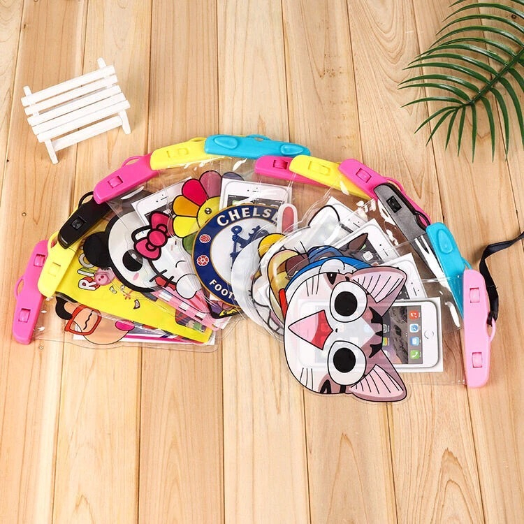 Lift The Value Pack Cartoon Waterproof Envelope Case Random Pattern ...