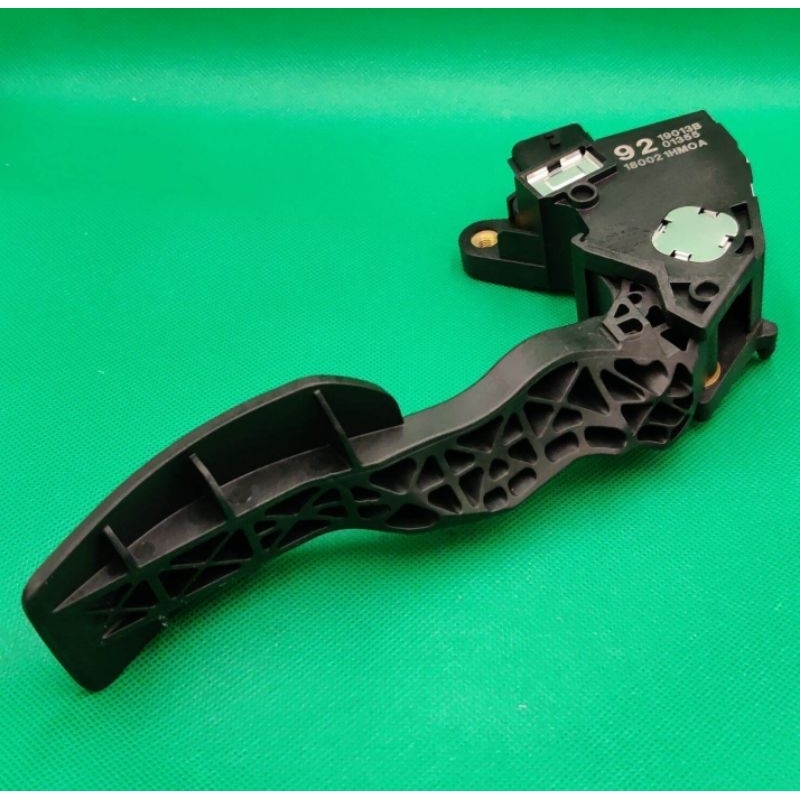 Accelerator Pedal NISSAN MARCH NOTE Sylphy Almera (18002-1HM0A ...