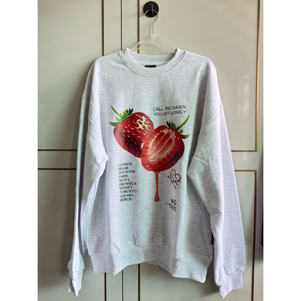 New Sweater oversized Beautiful Screen Print **Real Color As Shown In ...