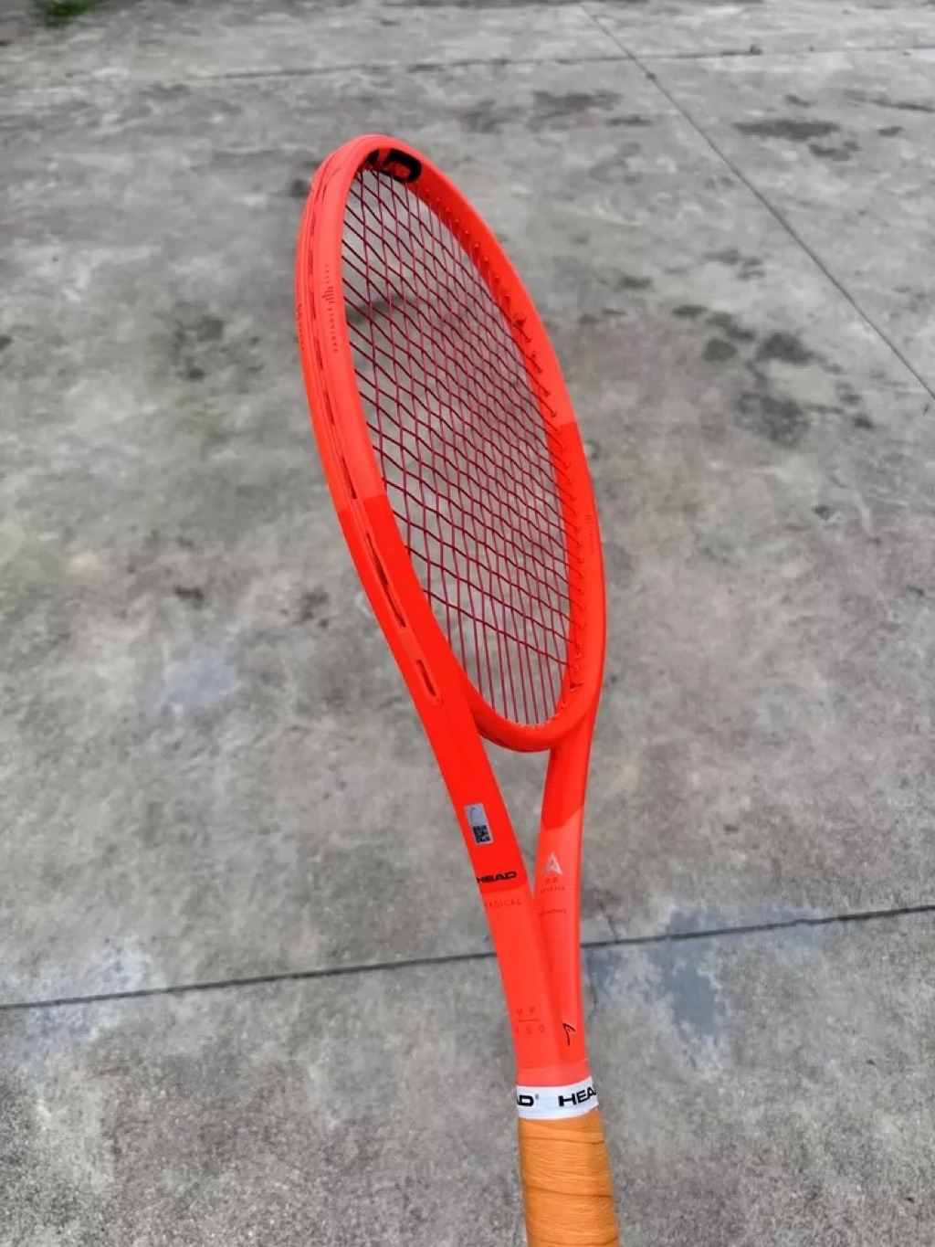 Head Radical Elite 2025 Grip2 Tennis Racket (With Orange Strings And ...