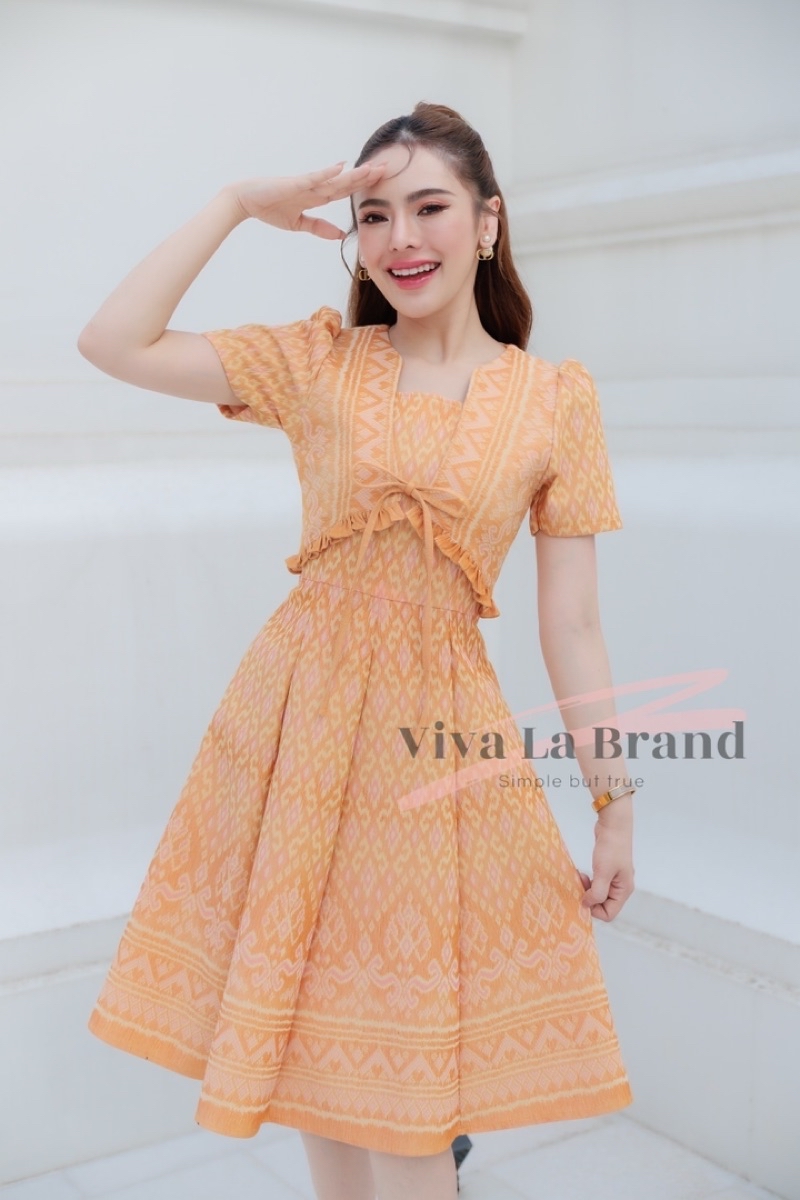 V325 Chinese Collar Woven Dress Decorated With Self-Adhesive Bow Tie ...