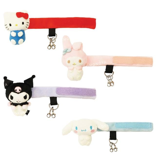 Small Auditorium Sanrio Fluffy Shape Velcro Felt Key Ring (Full Body ...