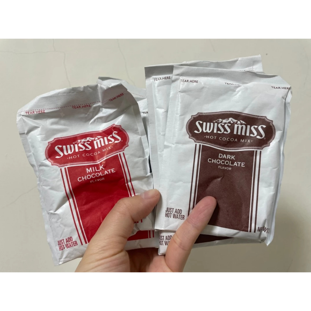 Swiss Miss Instant Cocoa Powder Fragrant Chocolate (31g) & Milk (28g ...