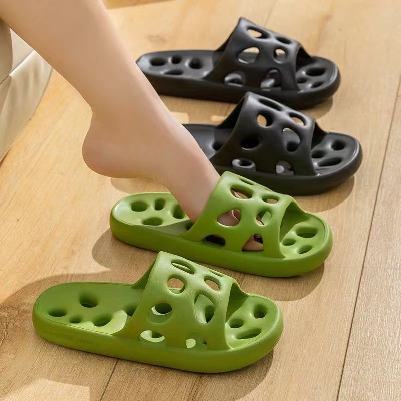 Ultra Light Eva Hole Slippers For Bathroom Toilets Molded Monolithic ...