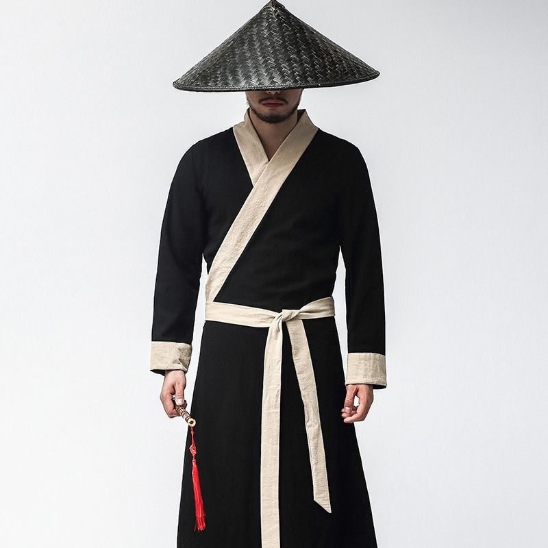 Men in ancient costumes, handsome swordsmen, chivalrous warriors ...