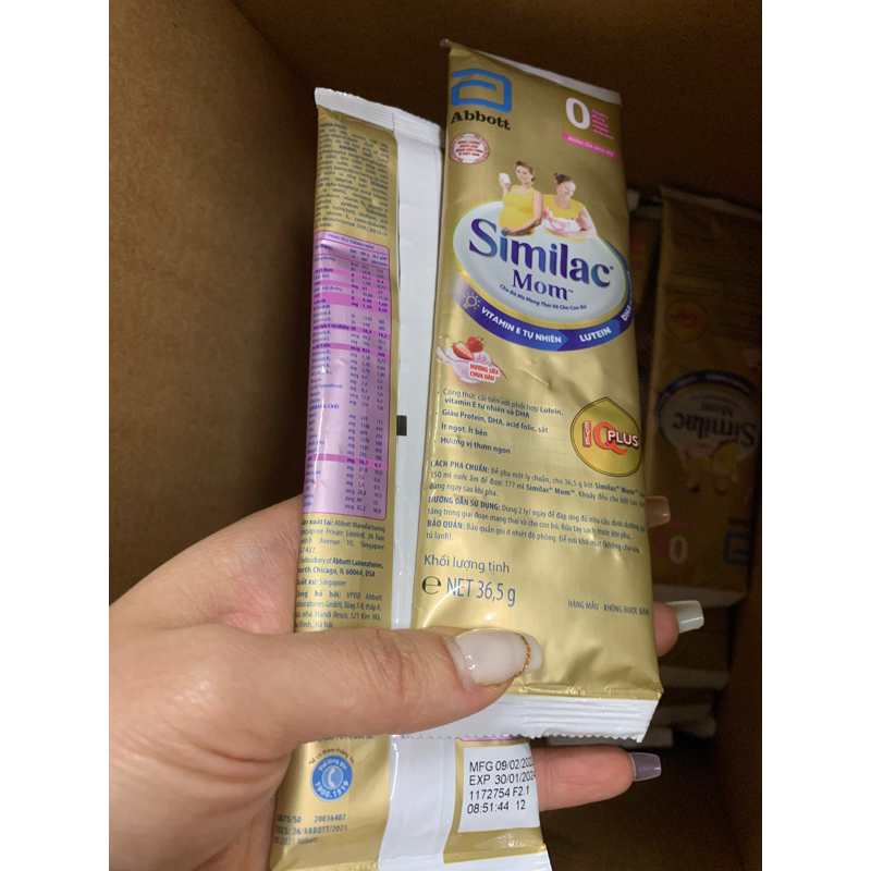 Similac mom pregnancy milk strawberry yogurt flavor package date ...