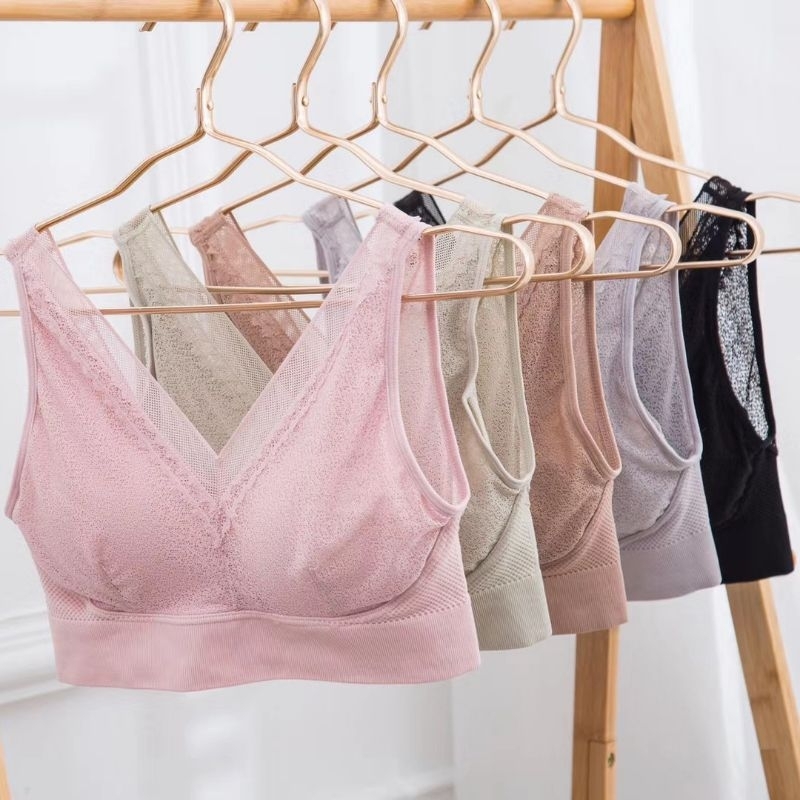 4 genuine bras mixed in all colors as shown | Shopee Singapore