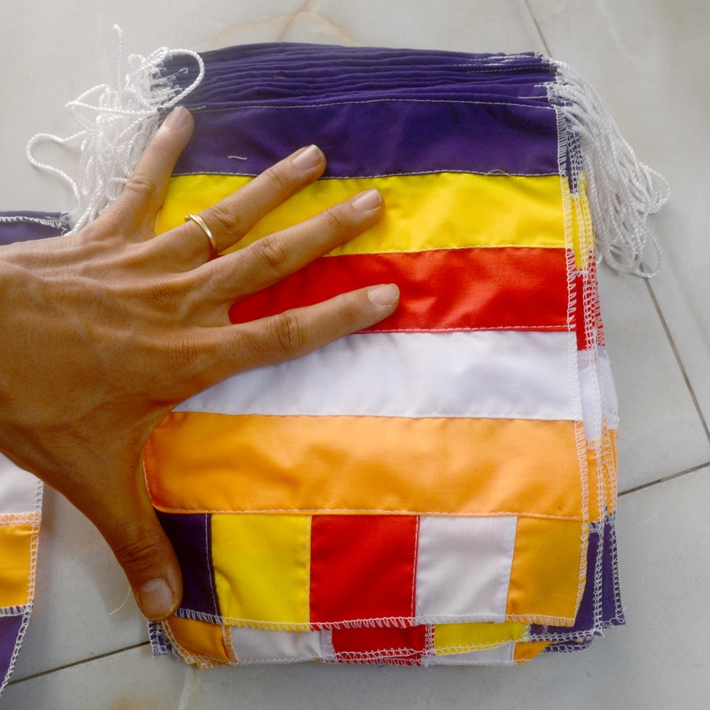 Buddhist string flag - five-color flag | Shopee Singapore