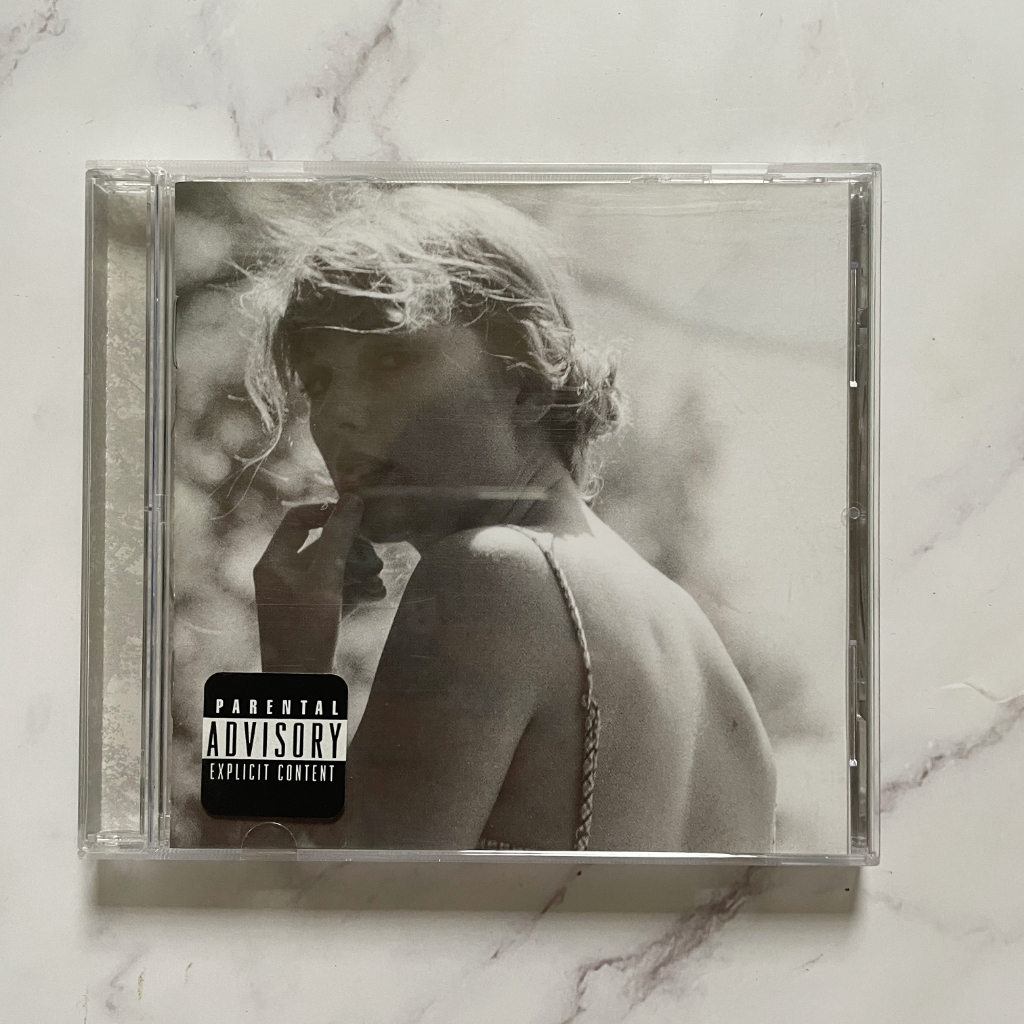 Folklore PHOTO ALBUM - TAYLOR SWIFT (TARGET EXCLUSIVE) | Shopee Singapore