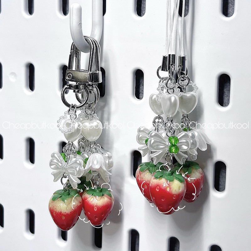 Strawberry Keychain / Strawberry Keychain / Phone Charm Y2K / Phone ...