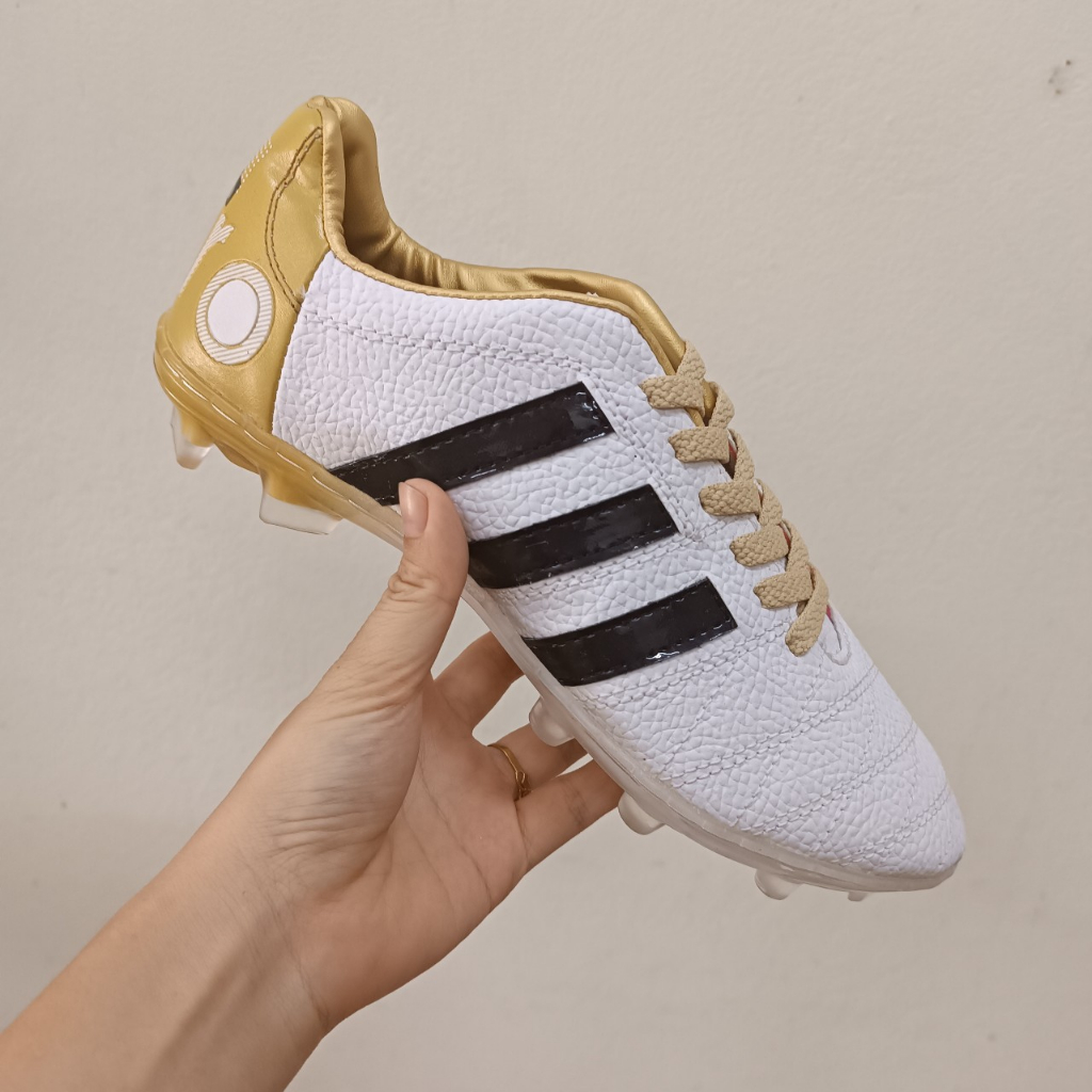 Toni Kroos 11Pro FG 3-Stripes Football Boots | Shopee Singapore