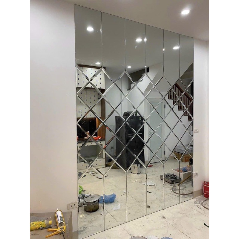 Decorative wall mirror. Contact to install in Hanoi area with charge ...