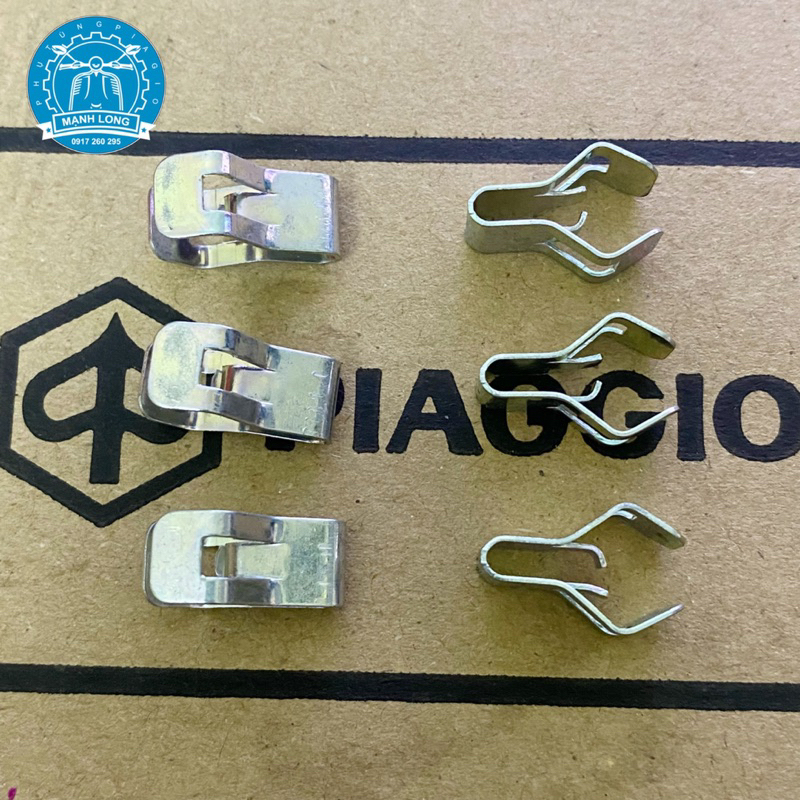 Piaggio - Vespa Leg Clamp, Trunk Clamp, Foot Clamp (Genuine) | Shopee ...