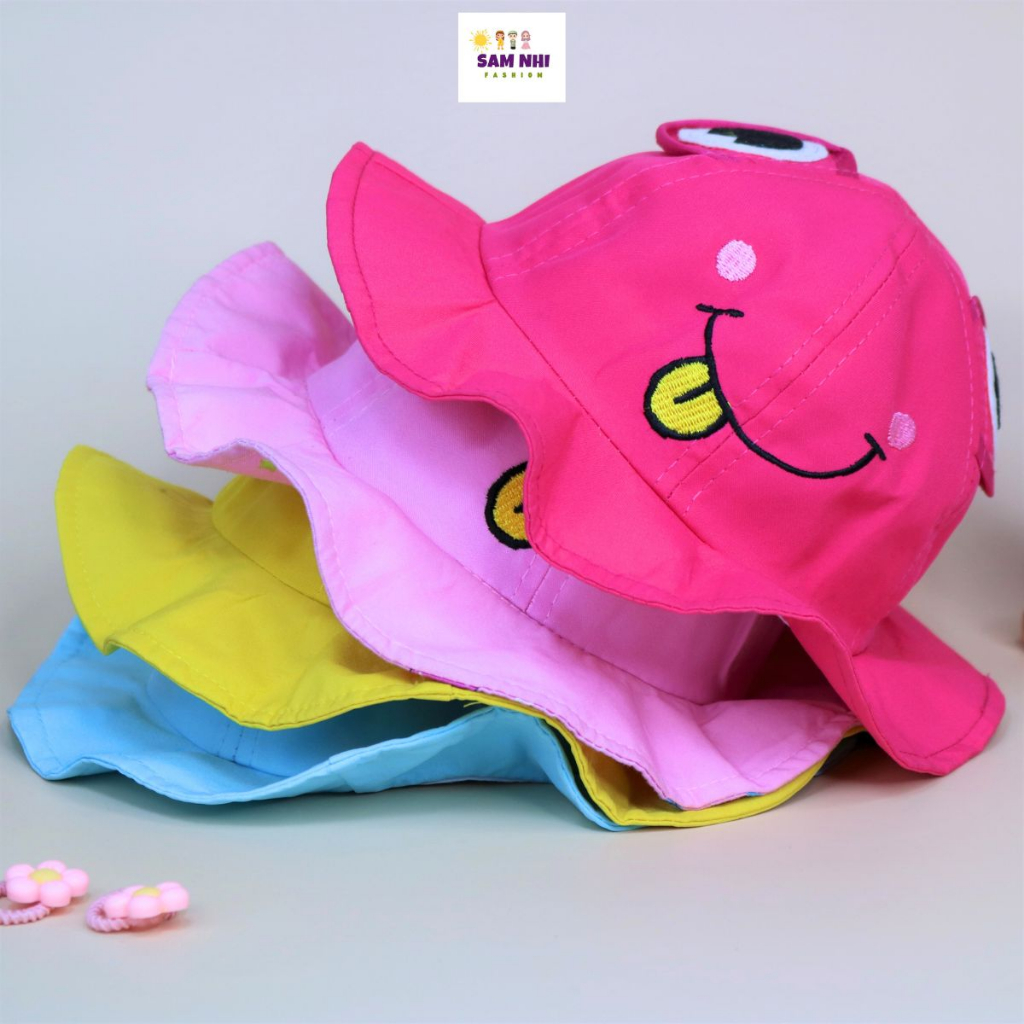 Soft, airy fabric bucket hat with strap, SMILE FROG-shaped brimmed hat ...