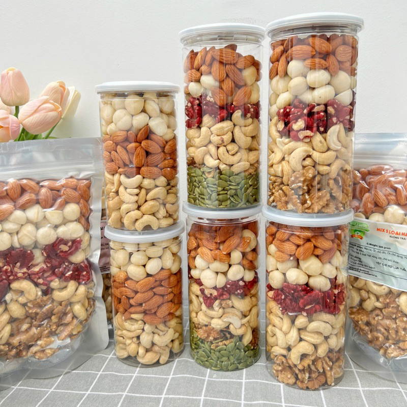 500g_ Mix Nuts 6 types of Nuts and whole dried fruits | Shopee Singapore