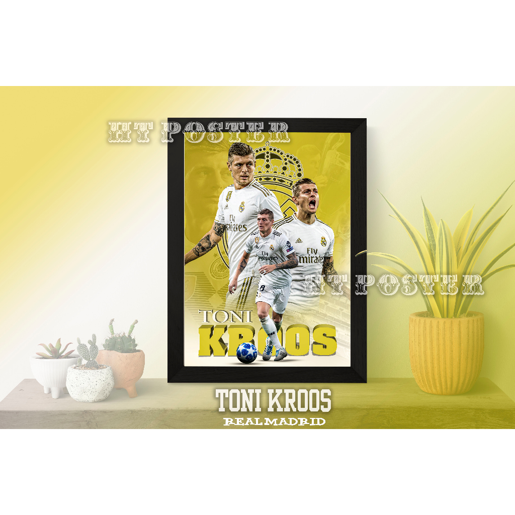 Toni Kroos poster photo frame in Real Madrid shirt color includes 2 ...