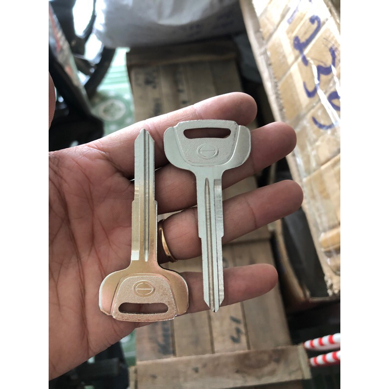 High quality imported hino car key blank | Shopee Singapore