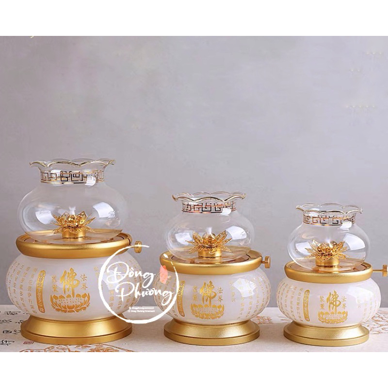 Auspicious lapis lazuli oil lamp - High-quality glass oil lamp placed ...
