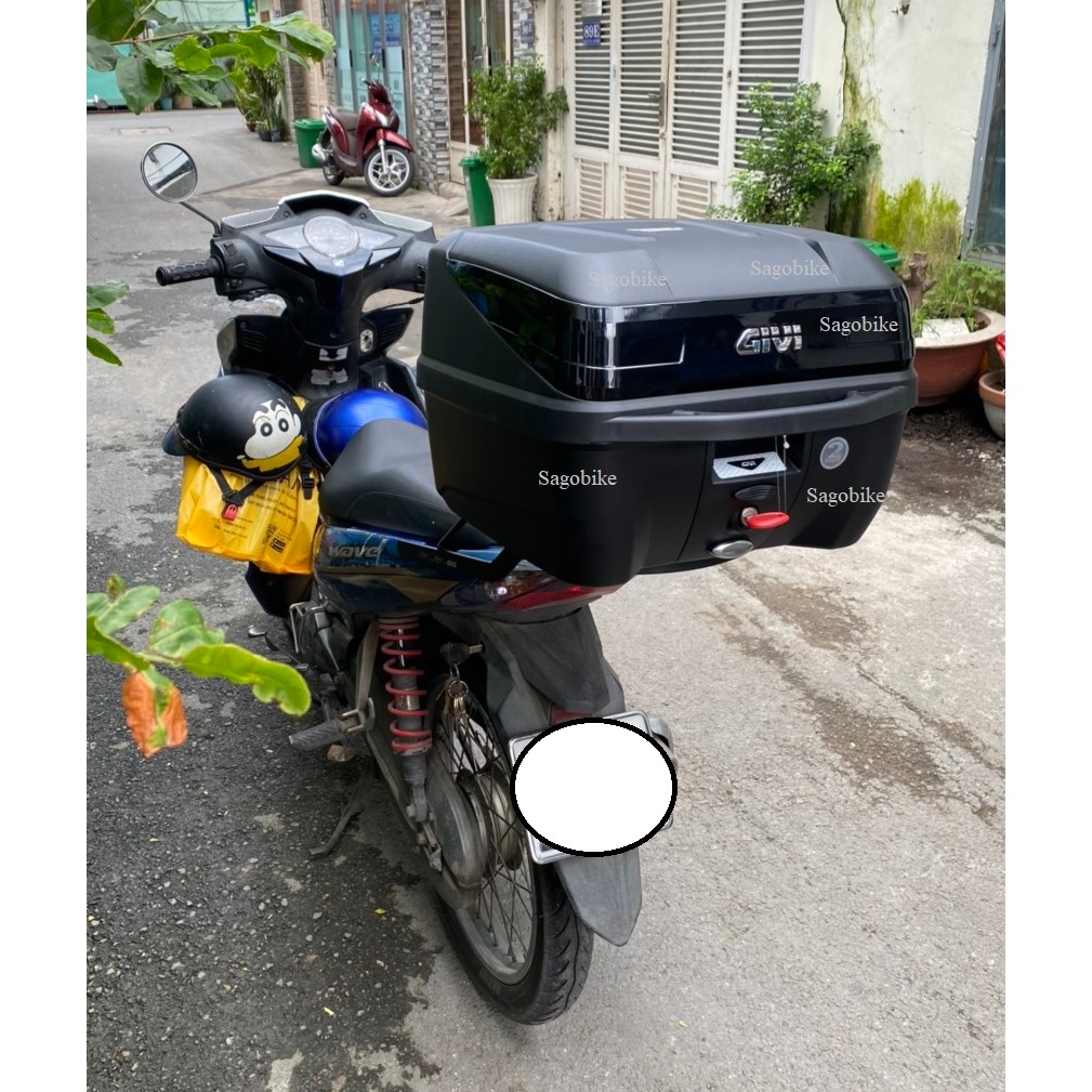 Wave A trunk, givi B32NB trunk with base, mounting screws and Wave A ...