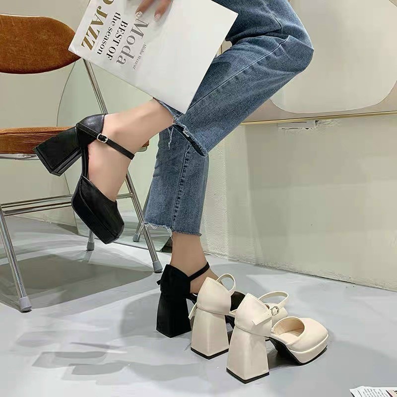 Women's 9-inch Square Toe Closed Heel Shoes, Luxurious Comfortable ...