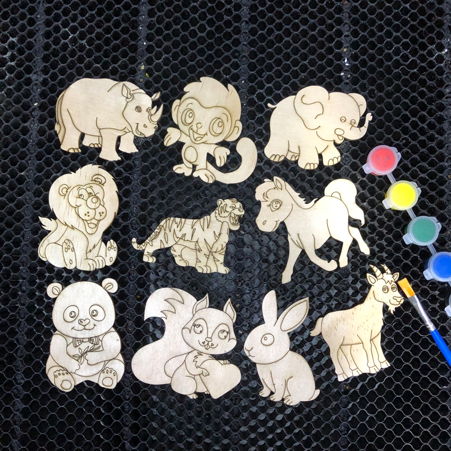 Discover the Animal World in the Forest with Children Through the ...