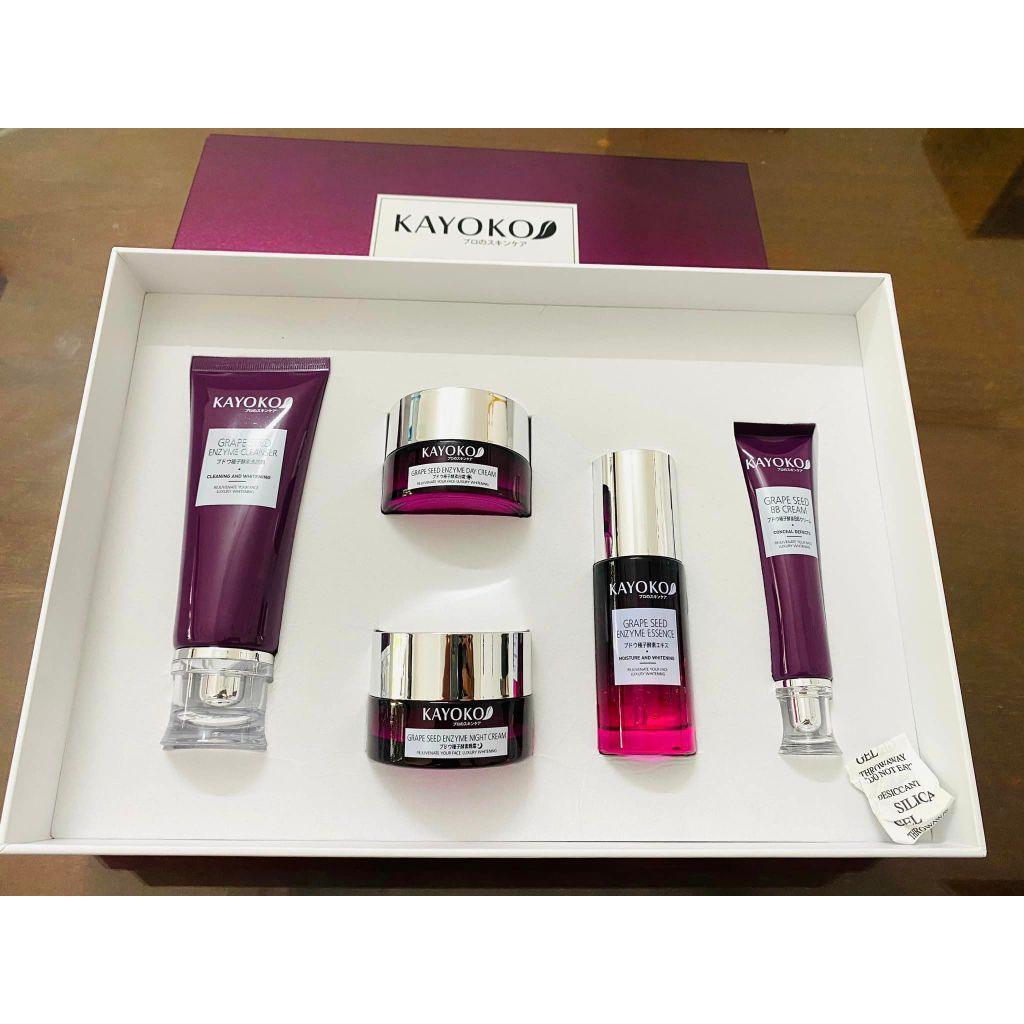 Kayoko Purple Plus 5in1 Cosmetic Set 2024 Premium Japanese | Shopee ...