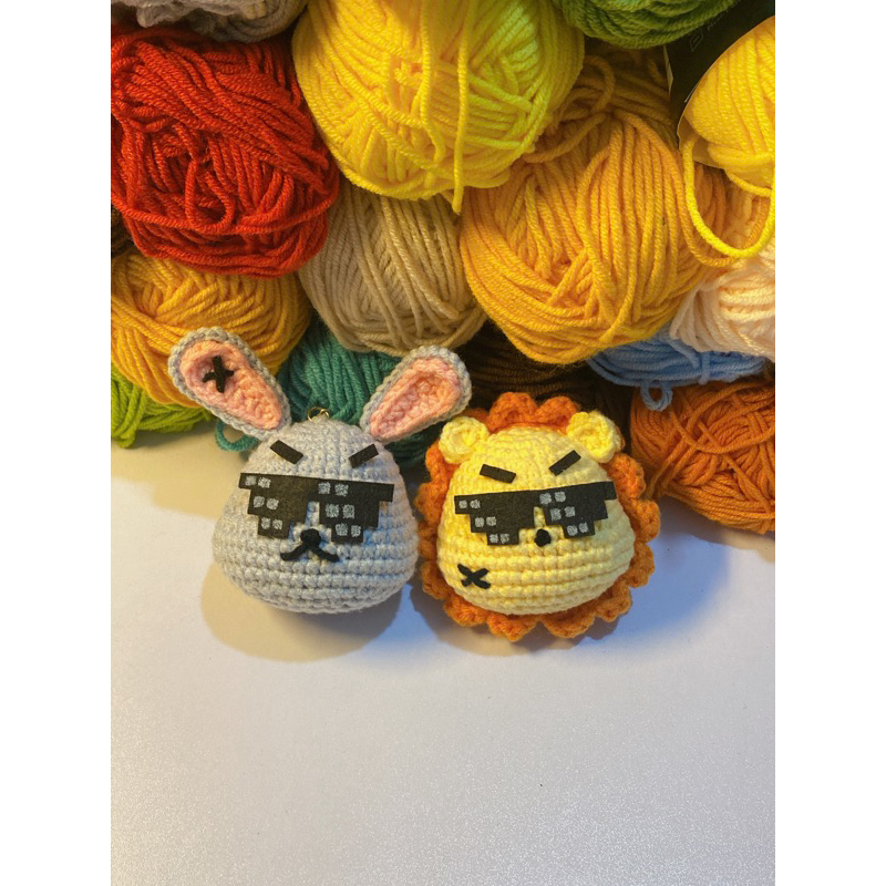 Lion AND CHINZILLA KEYCHAIN ( MY SCHOOL PRESIDENT ) | Shopee Singapore