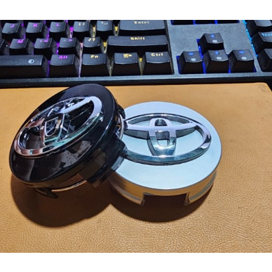 01 Toyota Innova wheel cover and wheel cover Logo - Outer diameter ...