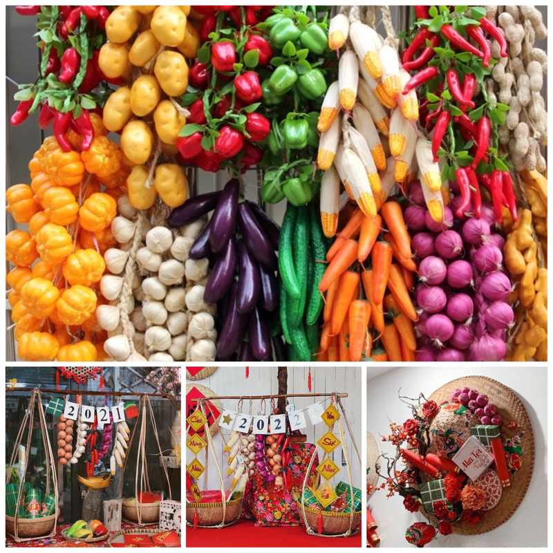 Fake strings of onions, garlic, chili - strings of fruits, corn ...