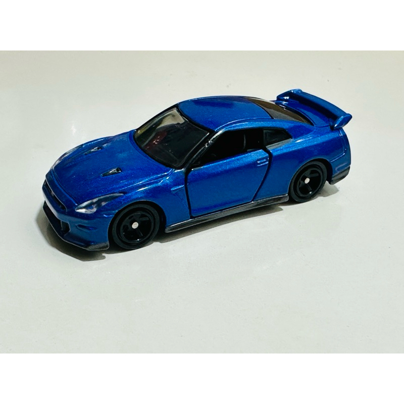 Hobby Store TL18 Tomica Nissan R35 - GTR 2024 series (No Box) | Shopee ...