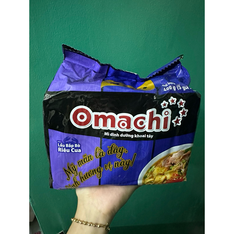 Lot of 5 packs of Omachi noodles with beef and crab hotpot | Shopee ...