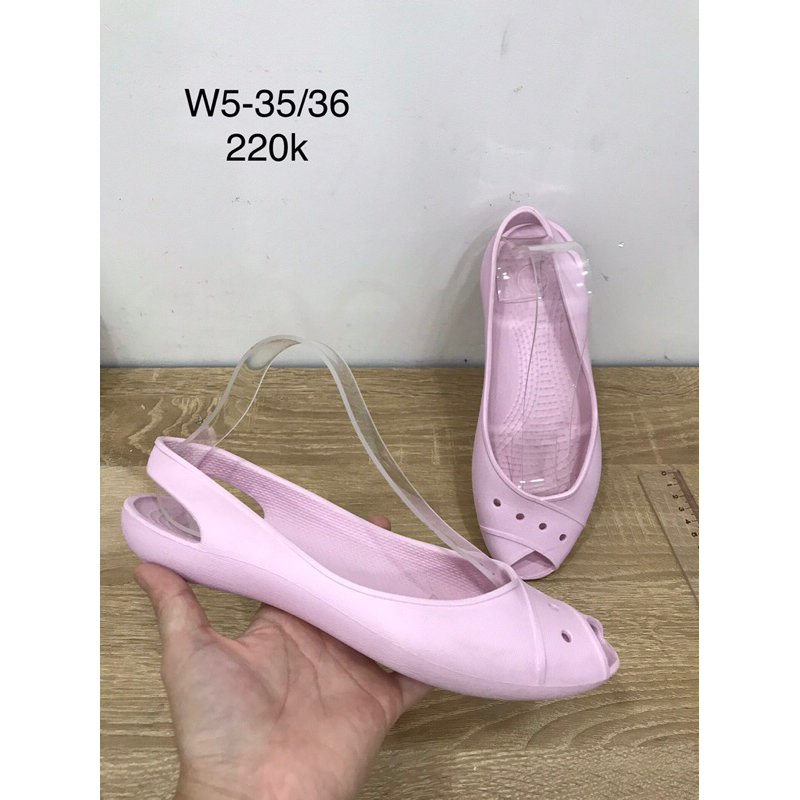 New crocs 2hand open toe shoes size w5-35, real photo | Shopee Singapore