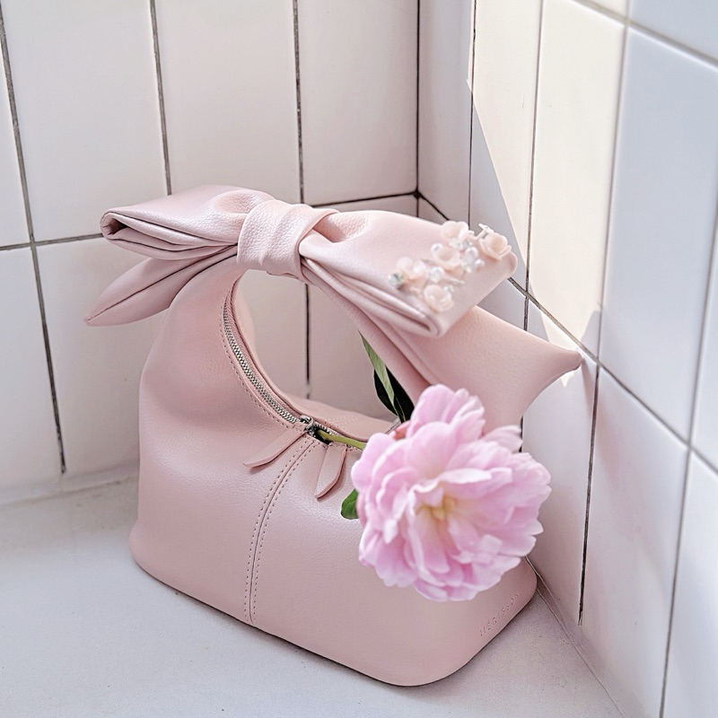 Hérisson Chow bag in pastel pink + bow (Update thick leather, better ...