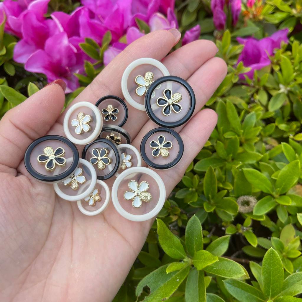 Camellia Decorative Button (piece) | Shopee Singapore