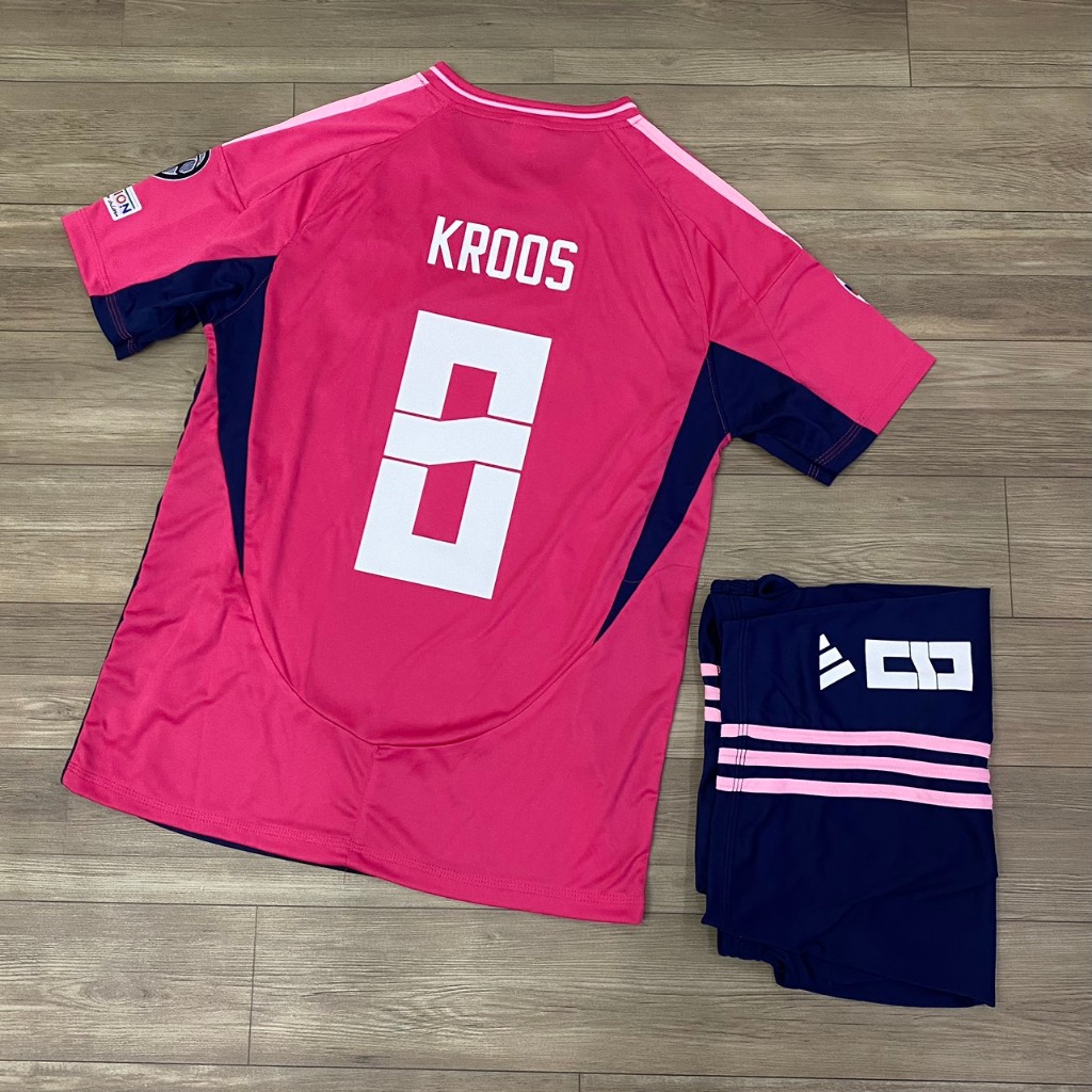 Toni Kroos-8 football kit with Duc Hong away team Euro2024 | Shopee ...