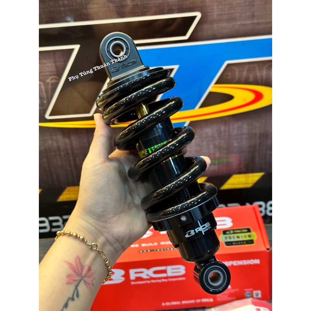 Rear Fork RCB Winner / Sonic Model M2 Black Gold Company | Shopee Singapore