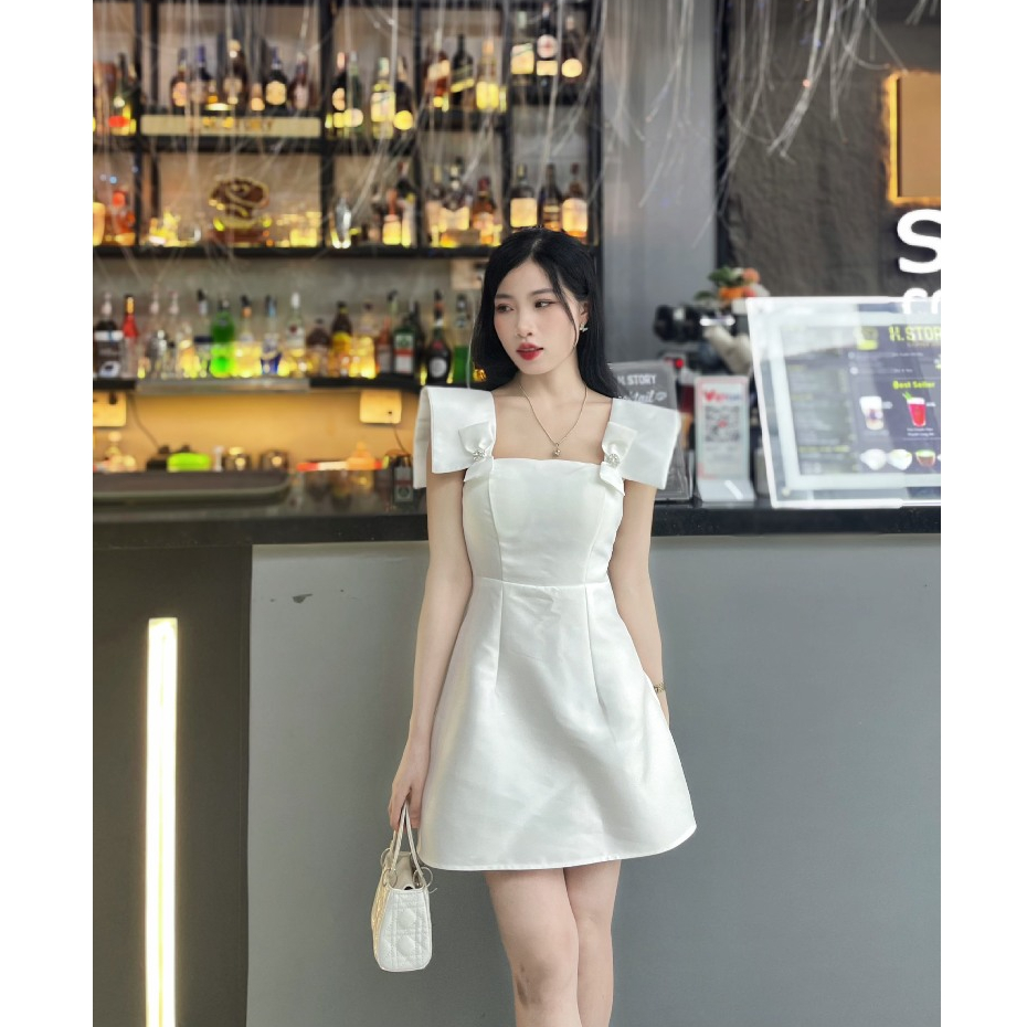 Party dress, tafta form A dress with luxury stone waist and stone ...