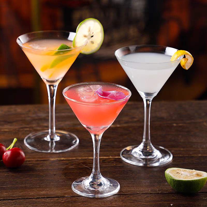 Martini cocktail glasses / bar triangle glasses premium glass wine ...