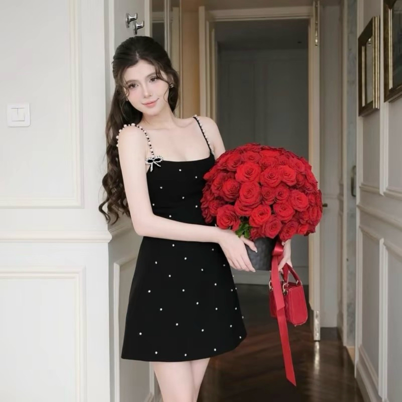 Luxury pearl-embellished two-strap dress to wear to a party | Jenashop ...