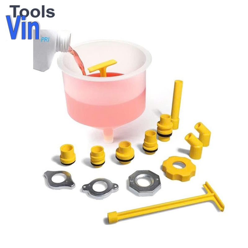 Tai Vu anti-spill 15-piece car coolant funnel kit | Shopee Singapore