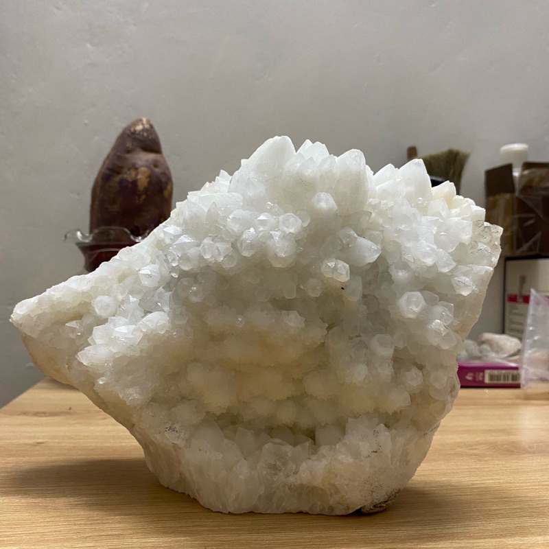 Crystal Quart, used for displaying, collecting, and purifying Tarot ...