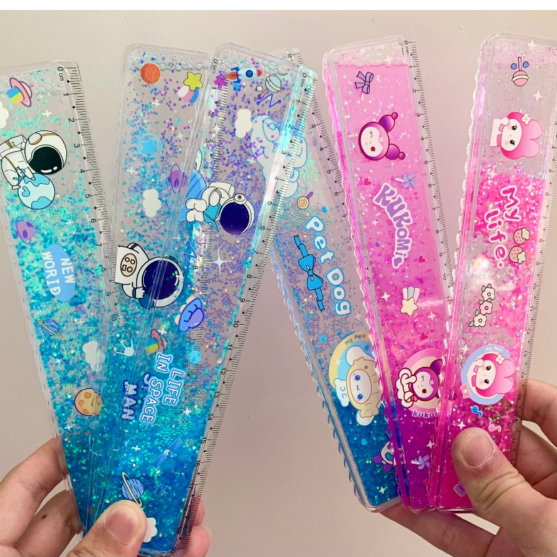 Sparkling Flowing Glitter Water Ruler for Entertainment Capybara ...