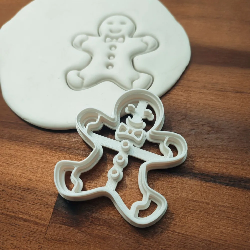 Gingerbread man cookie cutter, Peppa Pig Pig cookie cutter, ho ...