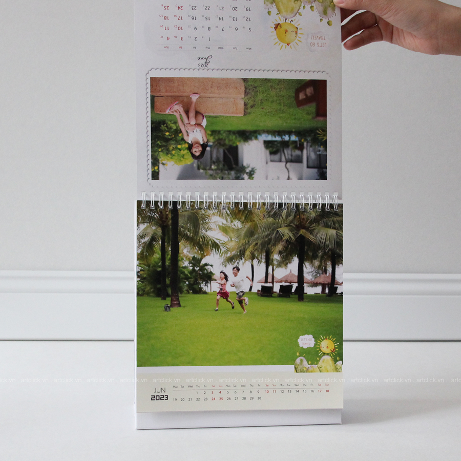 Single-sided Desk Calendar with Personalized Photo Print In 2025 ...